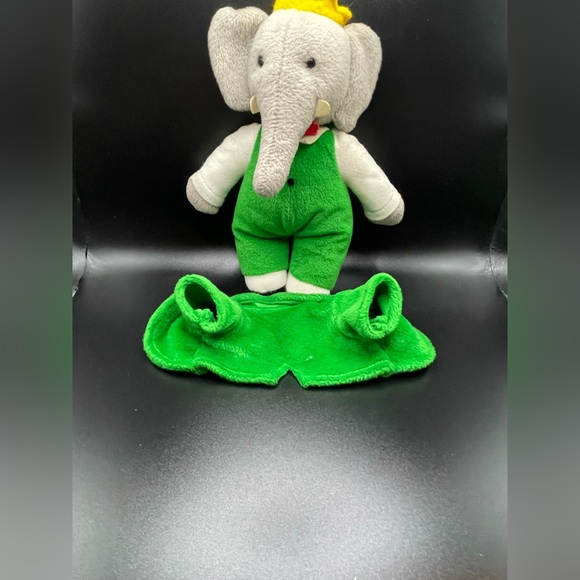 Gund | Toys | Vintage 988 Gund Babar The Elephant Plush Toy | Poshmark